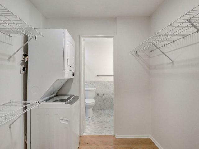 Franklin House Apartments Studio Apartment for Rent at 829 Spruce St, Philadelphia, PA 19107 Washington Square West
