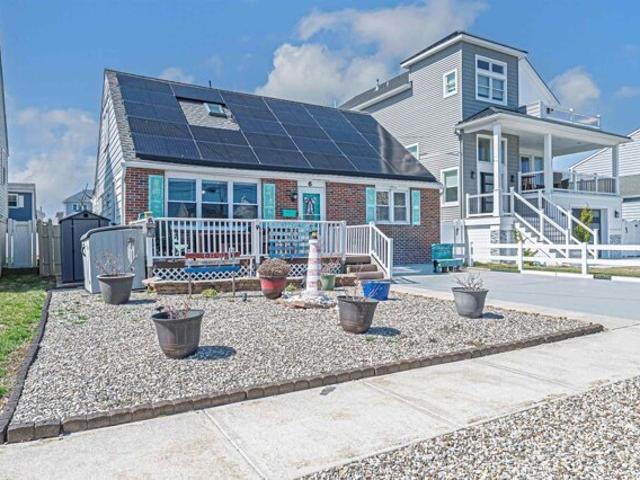 Franklin Pl, Brigantine, Home For Sale