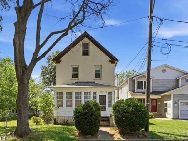 Franklin Pl, Roselle Park, Home For Sale