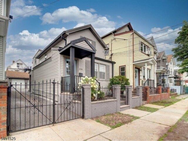 Franklin St, Elizabeth City, Home For Sale