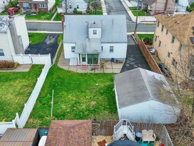Franklin St, Secaucus, Home For Sale