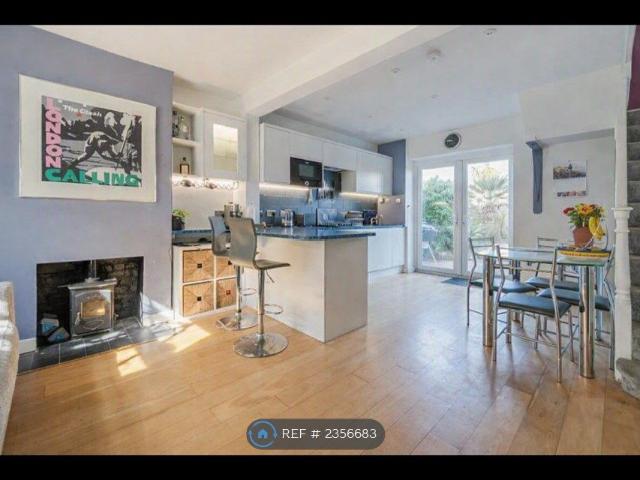Franklin Street, Brighton BN2, 3 bed terraced house to rent, £2,200 pcm | PrimeLocation