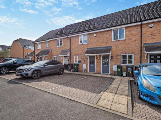 Franklins, Maple Cross WD3, 2 bed terraced house to rent, £1,700 pcm | PrimeLocation