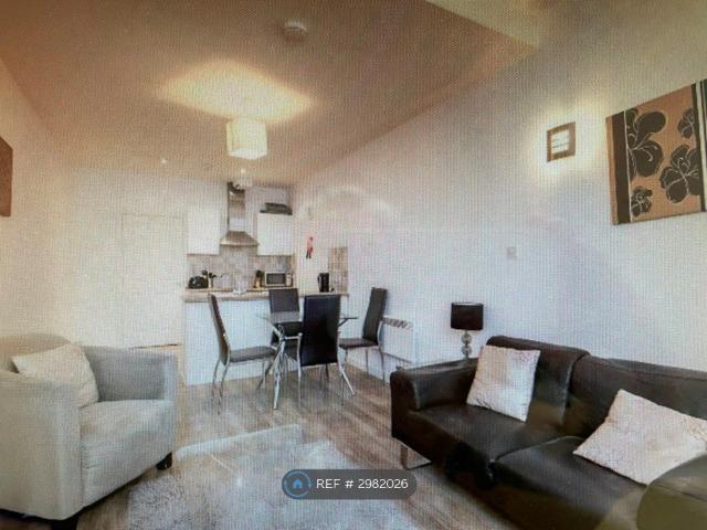 Fraser House, Aberdeen AB11, 2 bed flat to rent, £850 pcm | PrimeLocation