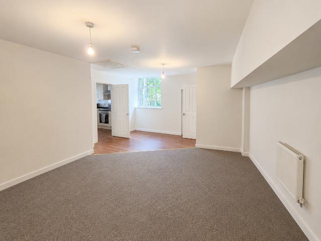 Fraser House BA4, 1 bed flat to rent, £700 pcm | PrimeLocation