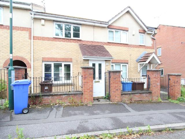 Fretson Green, Sheffield S2, 2 bed terraced house to rent, £900 pcm | PrimeLocation