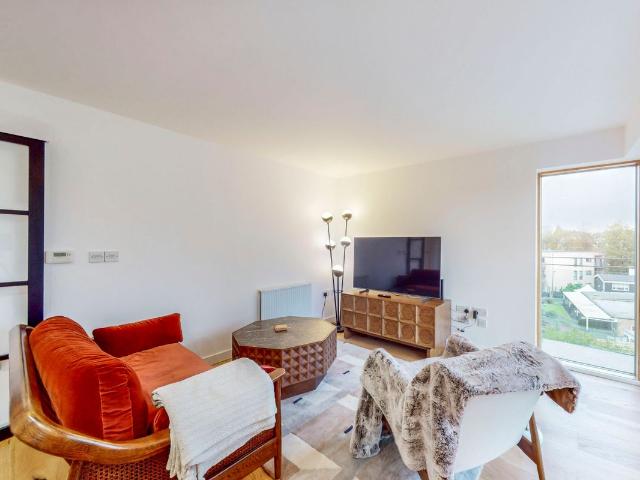 Frean Street, London SE16, 2 bed flat to rent, £3,050 pcm | PrimeLocation