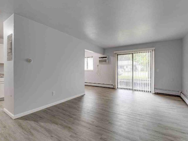 Fred Louisa Flatz 2 Bedroom Apartment for Rent at 814 Louisa St, Lansing, MI 48911