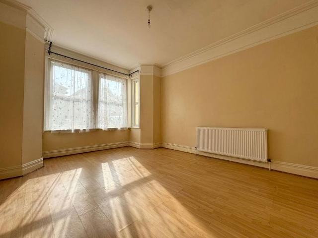 FREDERICA ROAD, WINTON P02787