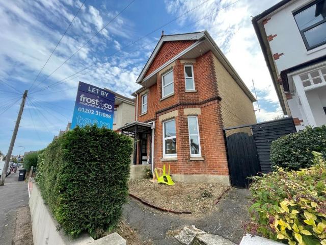 Frederica Road, Bournemouth, Dorset, BH9 6 bed detached house to rent £2,700 pcm £623 pw