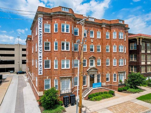 Frederick Building 2 Bedroom Apartment for Rent at 1001 University Ave, Columbia, MO 65201 University of Missouri