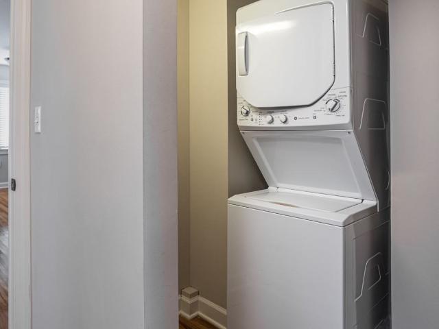 Frederick Building Studio Apartment for Rent at 1001 University Ave, Columbia, MO 65201 University of Missouri