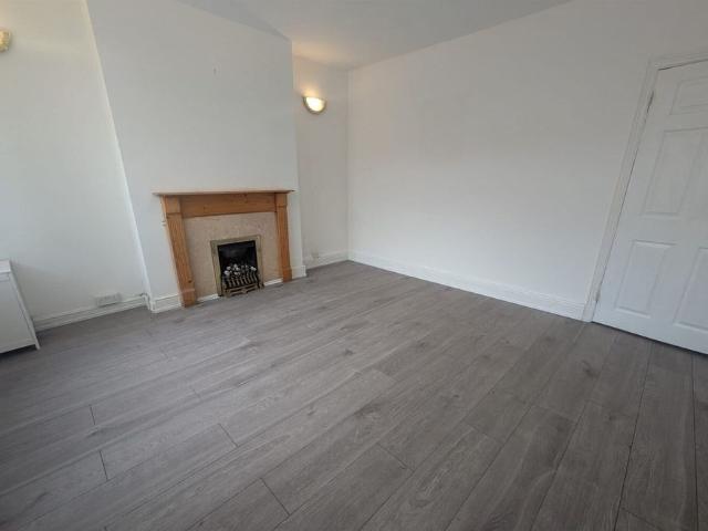 Frederick Road, NG9