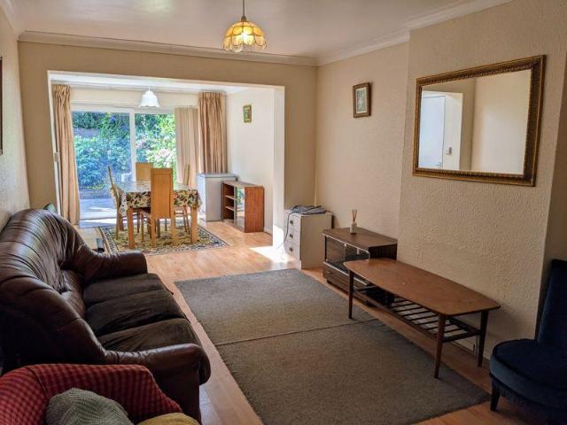 Frederick Road, Selly Oak. 4 bed semi detached house to rent £2,080 pcm £480 pw