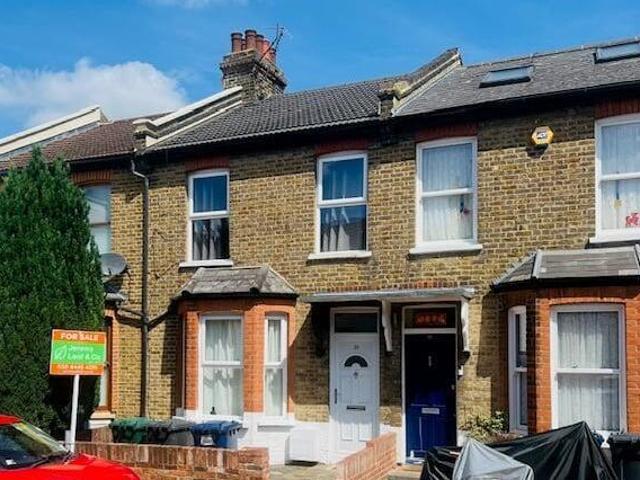 Fredericks Place, London, 3 Bedroom House