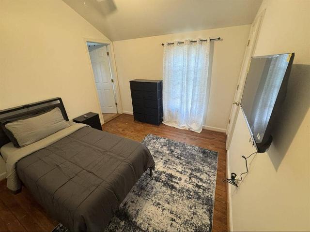 Fredericksburg Va Room Available