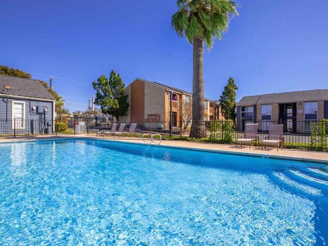 Fredericksburg Place Apartments 2 Bedroom Apartment for Rent at 3435 Fredericksburg Rd, San Antonio, TX 78201 Maverick