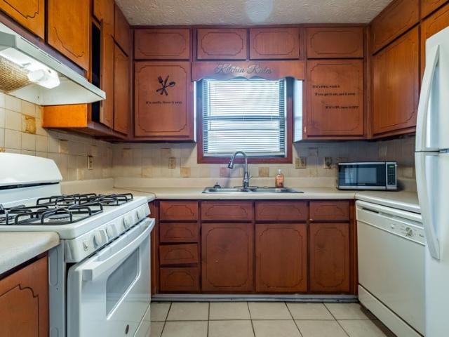 FREE AMENITIES ℹ️ PROFESSIONAL SUPER HOST Movein