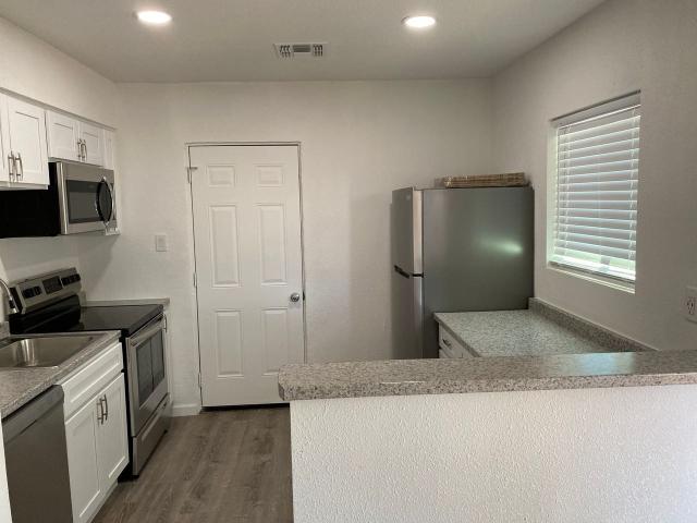 Free first month! Welcome to Turney Cottages Apartment Homes 2 Bedroom Apartment for Rent at 2425 W Turney Ave, Phoenix, AZ 85015