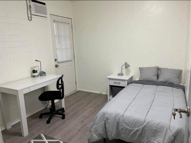 FREE July Rent, $400 total move in!