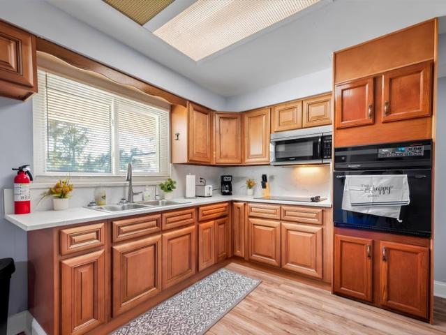 FREE WEEK ON US! Remodeled & Spacious Home in J