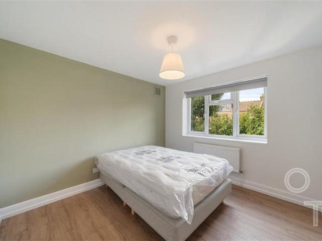 Freegrove Road, N7 3 bed flat to rent £3,350 pcm £773 pw
