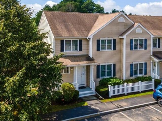 Freedom Cir Unit,pembroke, Condo For Sale