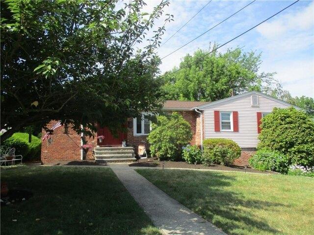 Freedom Dr, Cranston, Home For Sale