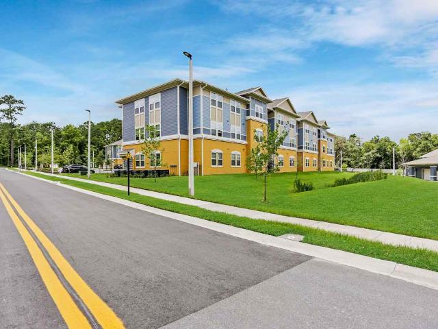 Freedom Gardens II 3 Bedroom Apartment for Rent at 932 Freedom Way, Brooksville, FL 34601 South Brooksville