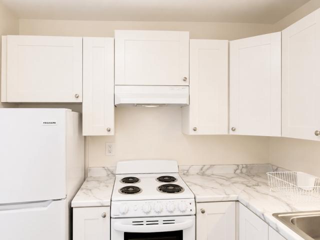 Freedom Ring Apartments