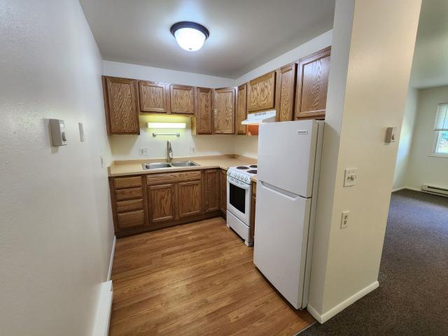 Freedom Ring Apartments