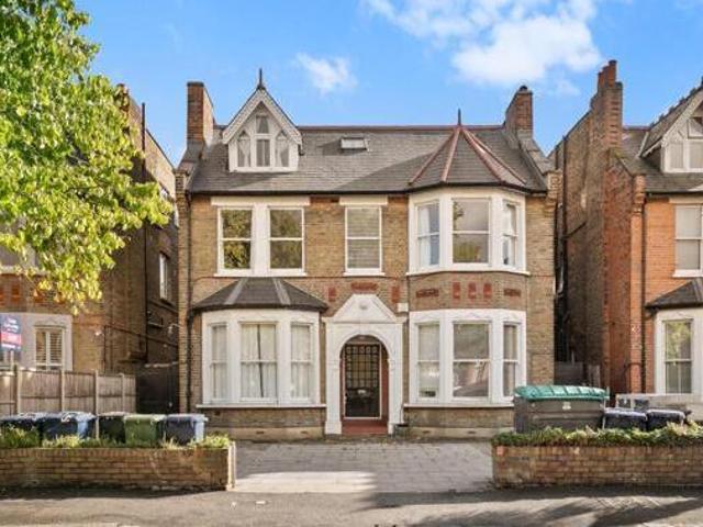 Freeland Road, London, 2 Bedroom Flat