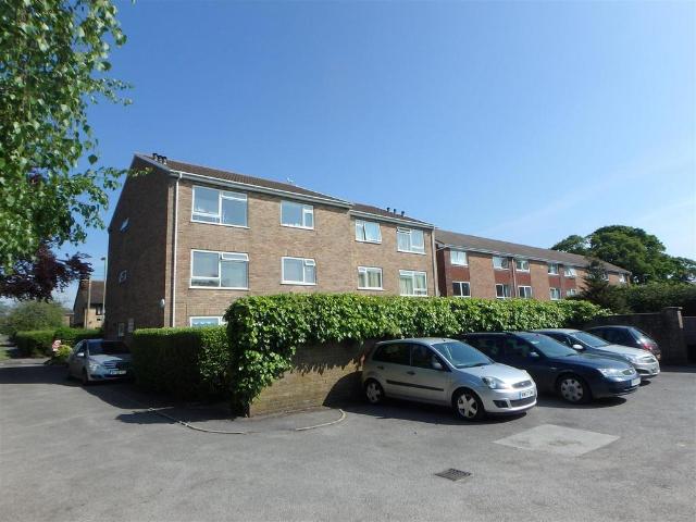 Freelands Court, Ashley Road, New. 2 bed flat to rent £1,260 pcm £291 pw