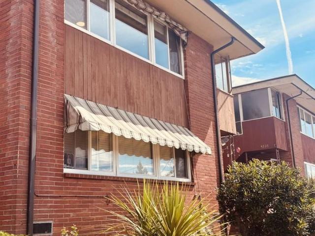 Freemont 6 401 N 43rd 2 Bedroom Apartment for Rent at 401 N 43rd St, Seattle, WA 98103 Fremont