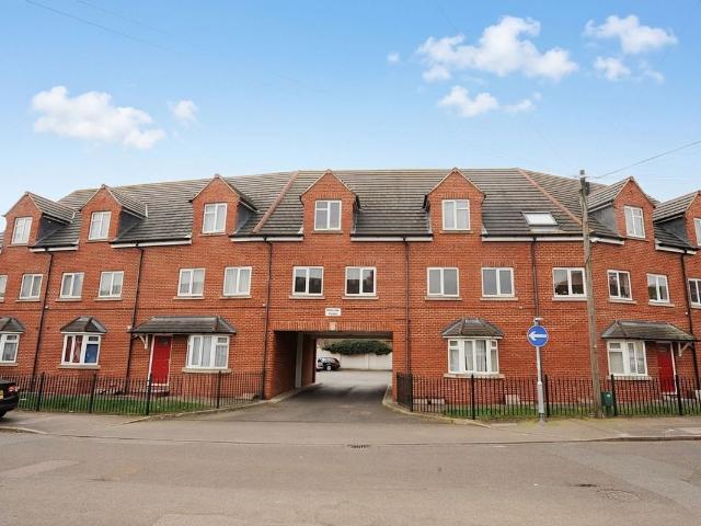 Freeman Court, Wellingborough NN8, 2 bed flat to rent, £950 pcm | PrimeLocation