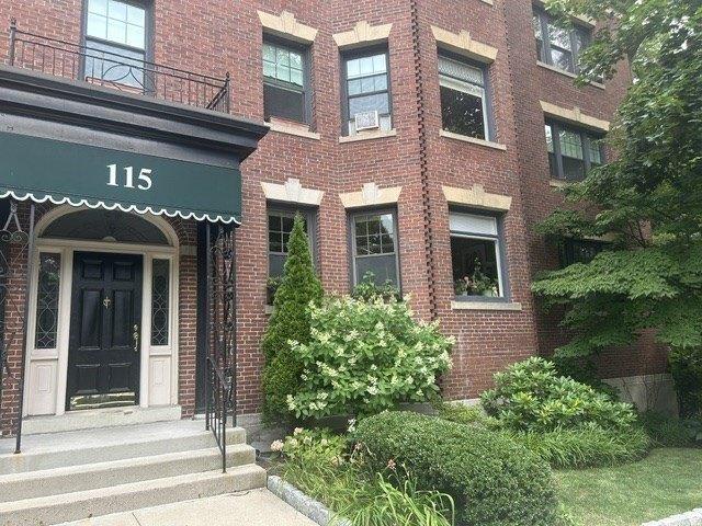 Freeman St Apt,brookline, Condo For Sale
