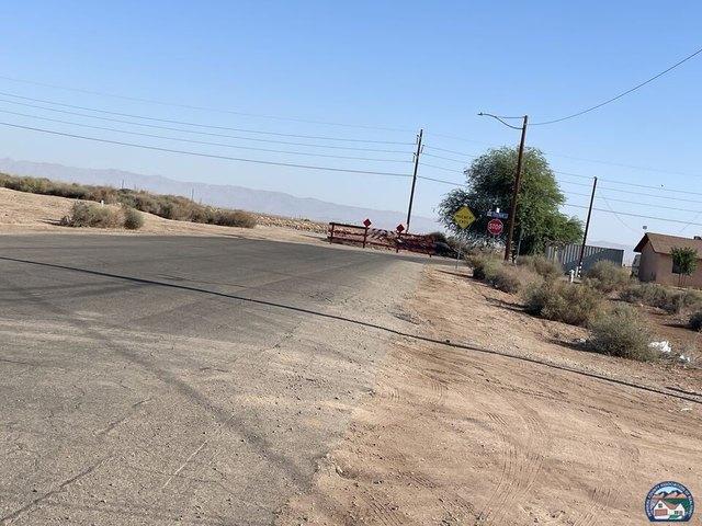 Freeman St, Calipatria, CA 92233