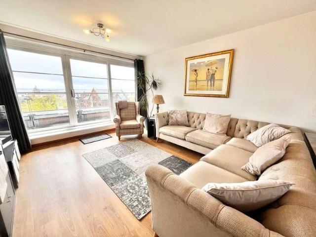 Freemans Court, Honiton Road, Southend On Sea, Essex, SS1