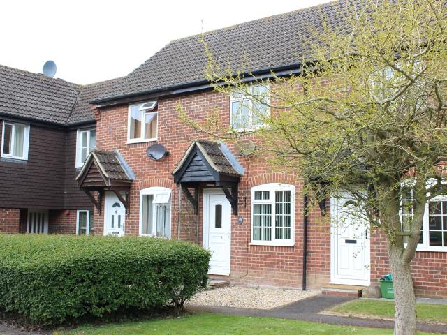 Freemans Close, Hungerford RG17, 1 bed terraced house to rent, £850 pcm | PrimeLocation