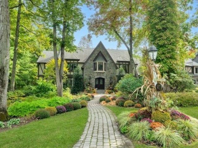 Freemans Ln, Franklin Lakes, Home For Sale