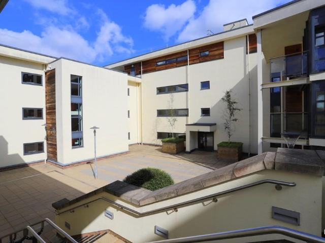 Freemans Quay, Durham DH1 2 bed apartment to rent £2,200 pcm £508 pw