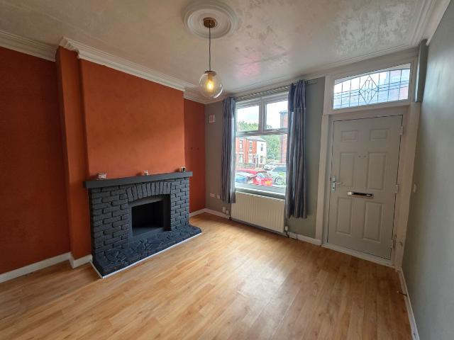 Freemantle Street, Stockport SK3, 2 bed terraced house to rent, £1,150 pcm | PrimeLocation