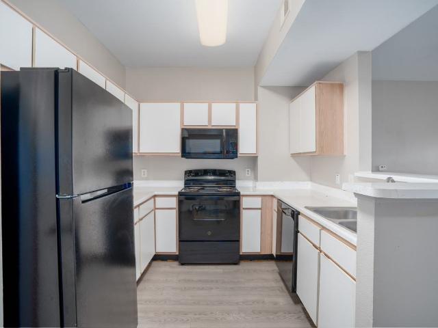 Freeport Oaks Apartments 1 Bedroom Apartment for Rent at 1702 Skinner St, Freeport, TX 77541