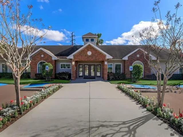 Freeport Oaks Apartments 2 Bedroom Apartment for Rent at 1702 Skinner St, Freeport, TX 77541