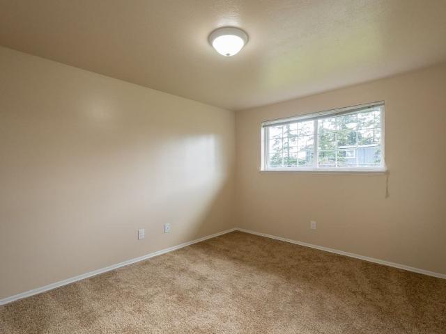 Freiday Apartments 2 Bedroom Apartment for Rent at 10922 Freiday St Sw, Lakewood, WA 98499 Lakeview