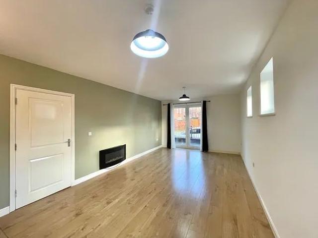 Freiston Terrace, Haven Village, Boston, Property for rent
