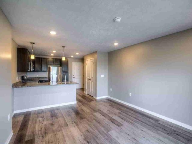 Fremont Commons 1 Bedroom Apartment for Rent at 550 S Johnson Rd, Fremont, NE 68025