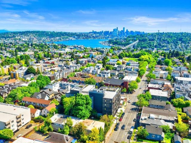 Fremont Village 1 Bedroom Apartment for Rent at 4316 Fremont Ave N, Seattle, WA 98103 Fremont