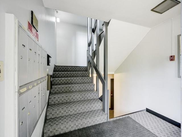 Fremont Villas 2 Bedroom Apartment for Rent at 4618 Fremont Ave N, Seattle, WA 98103 Fremont