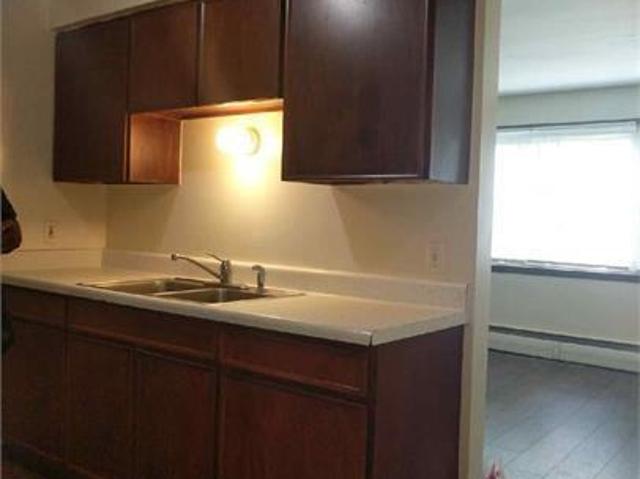 Fremont 3600 1 Bedroom Apartment for Rent at 3600 Fremont Ave N, Minneapolis, MN 55412 Folwell